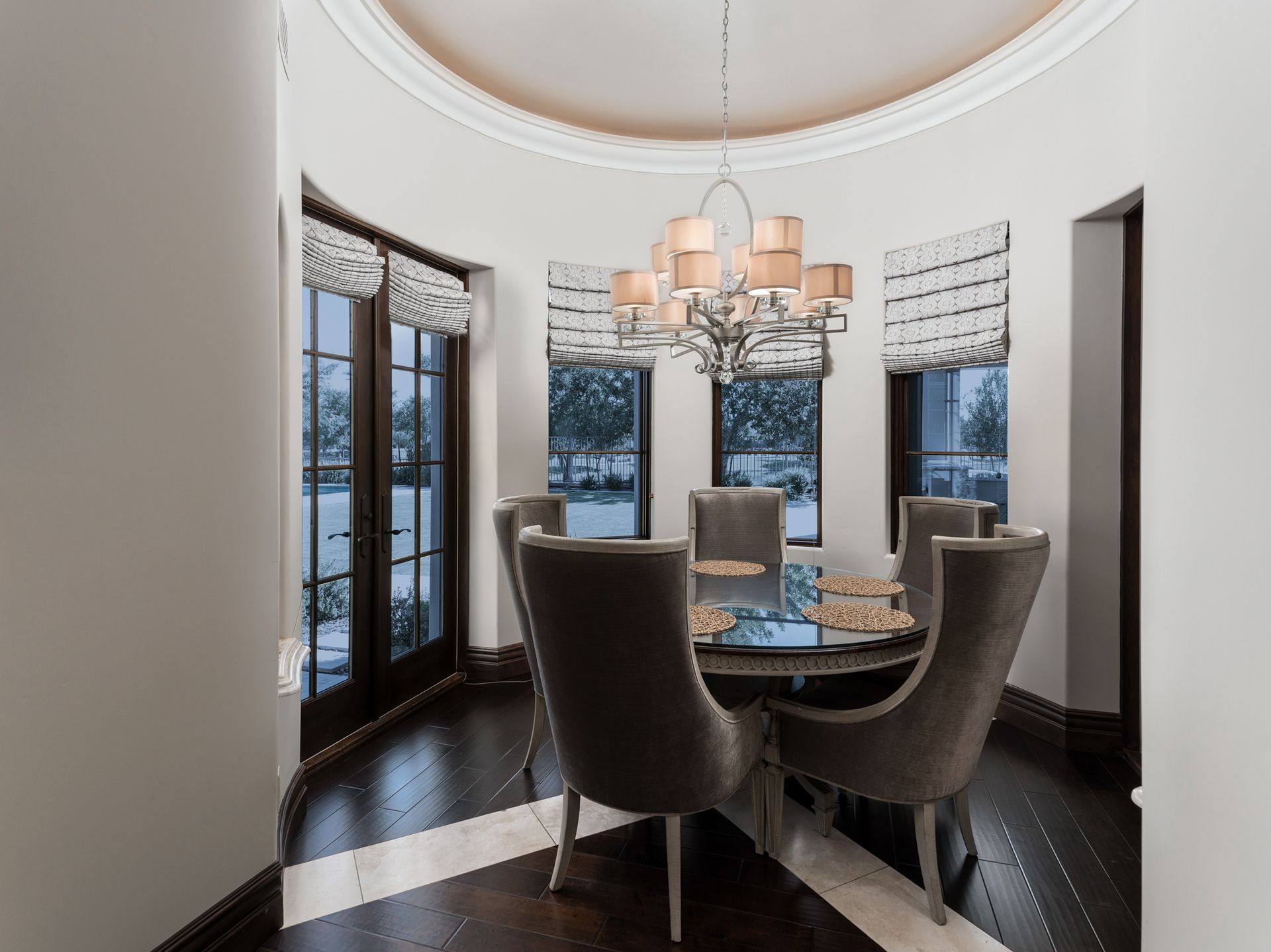 Bolero - Fratantoni Interior Designers