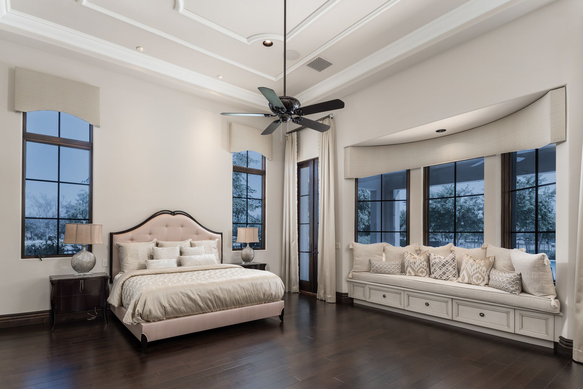 Bolero - Fratantoni Interior Designers