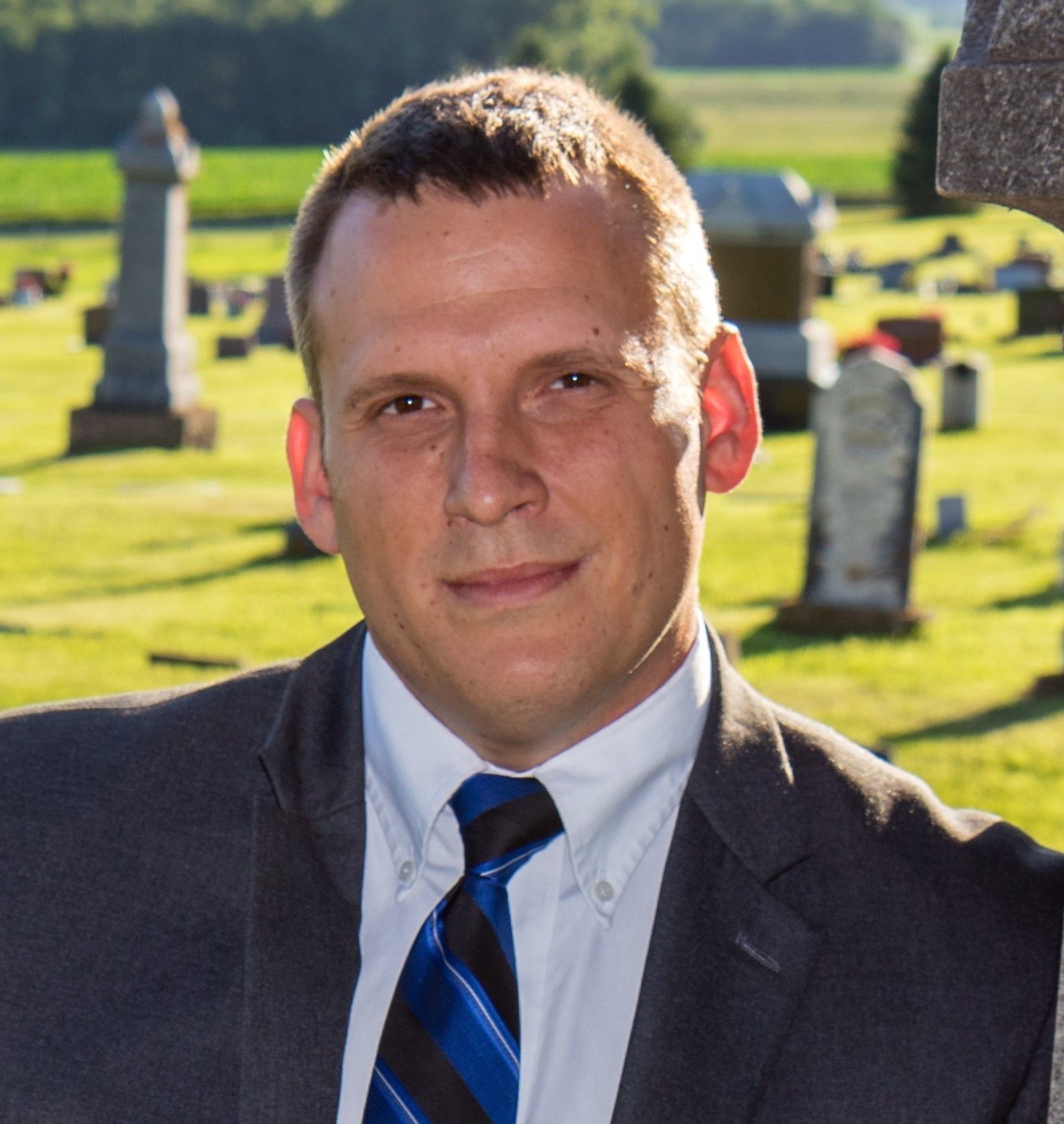 Our Caring Staff | Minnehaha Funeral Home & Cremation Services