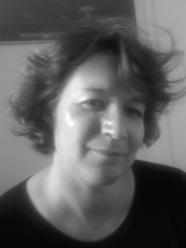 Caroline Bee's Instagram, Twitter & Facebook on IDCrawl