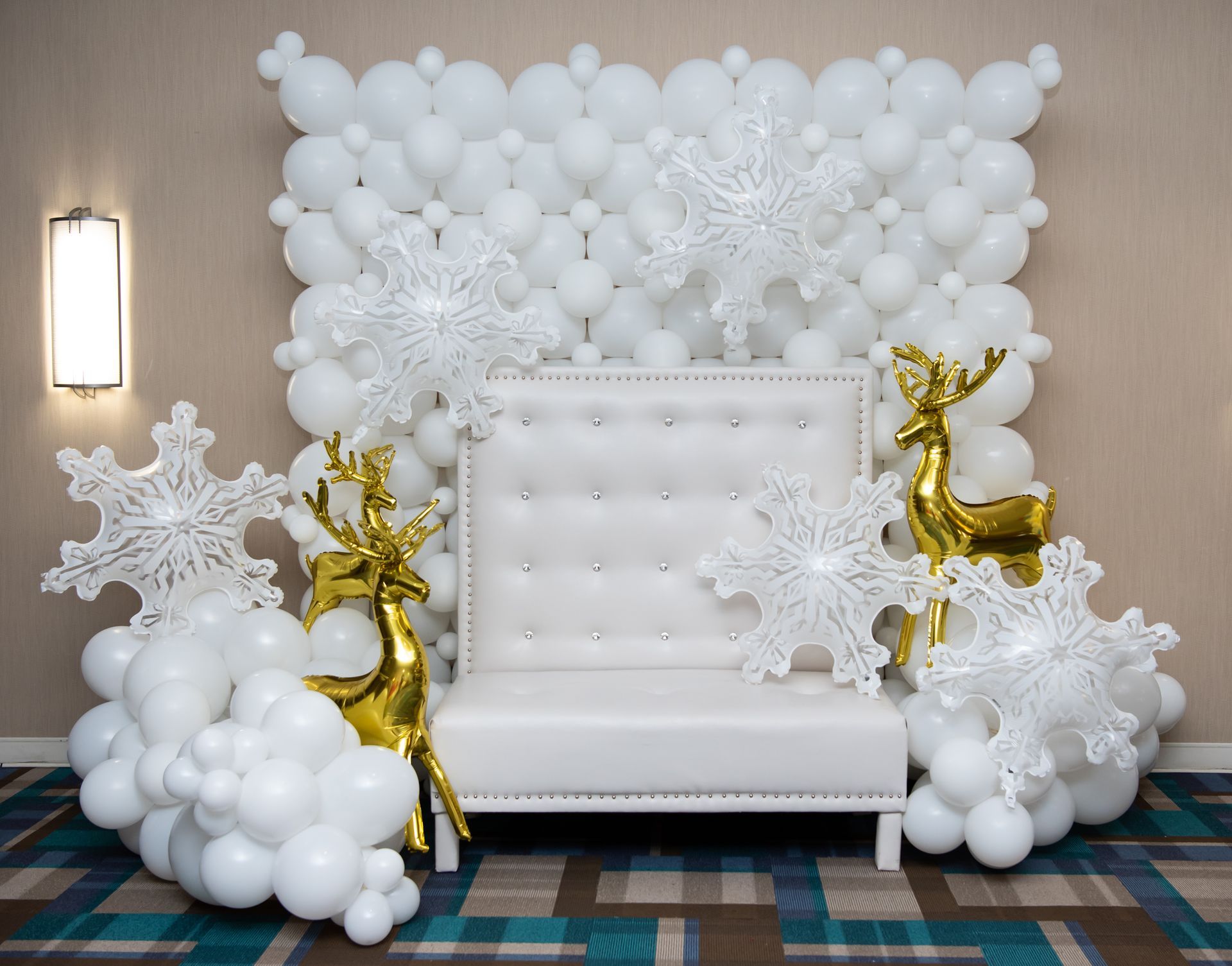 Balloon Backdrops | Artistic Balloon Boutique Richmond VA
