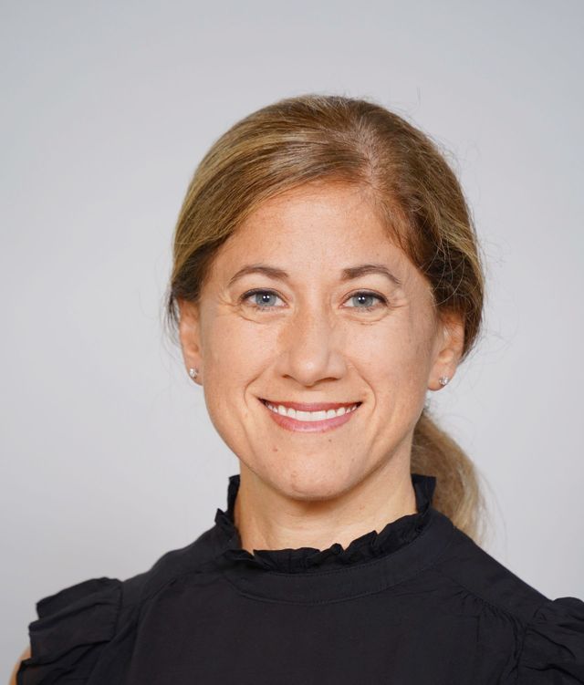 Julie Kaplan's Instagram, Twitter & Facebook on IDCrawl