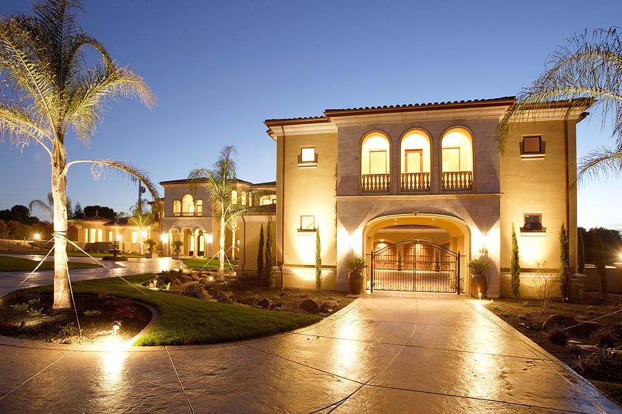 Why Flat Roofs Are Ideal For Luxury Homes