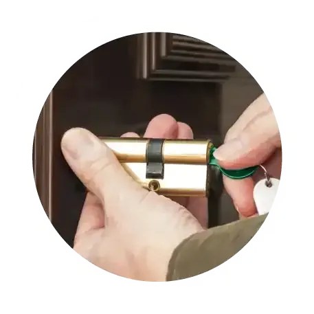Professional & Affordable Home Lock Rekey | Master Locksmith
