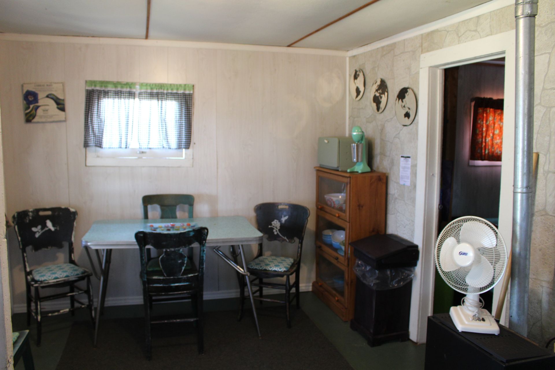 Cottage Rentals | Belcast Cottages | Maynooth, ON