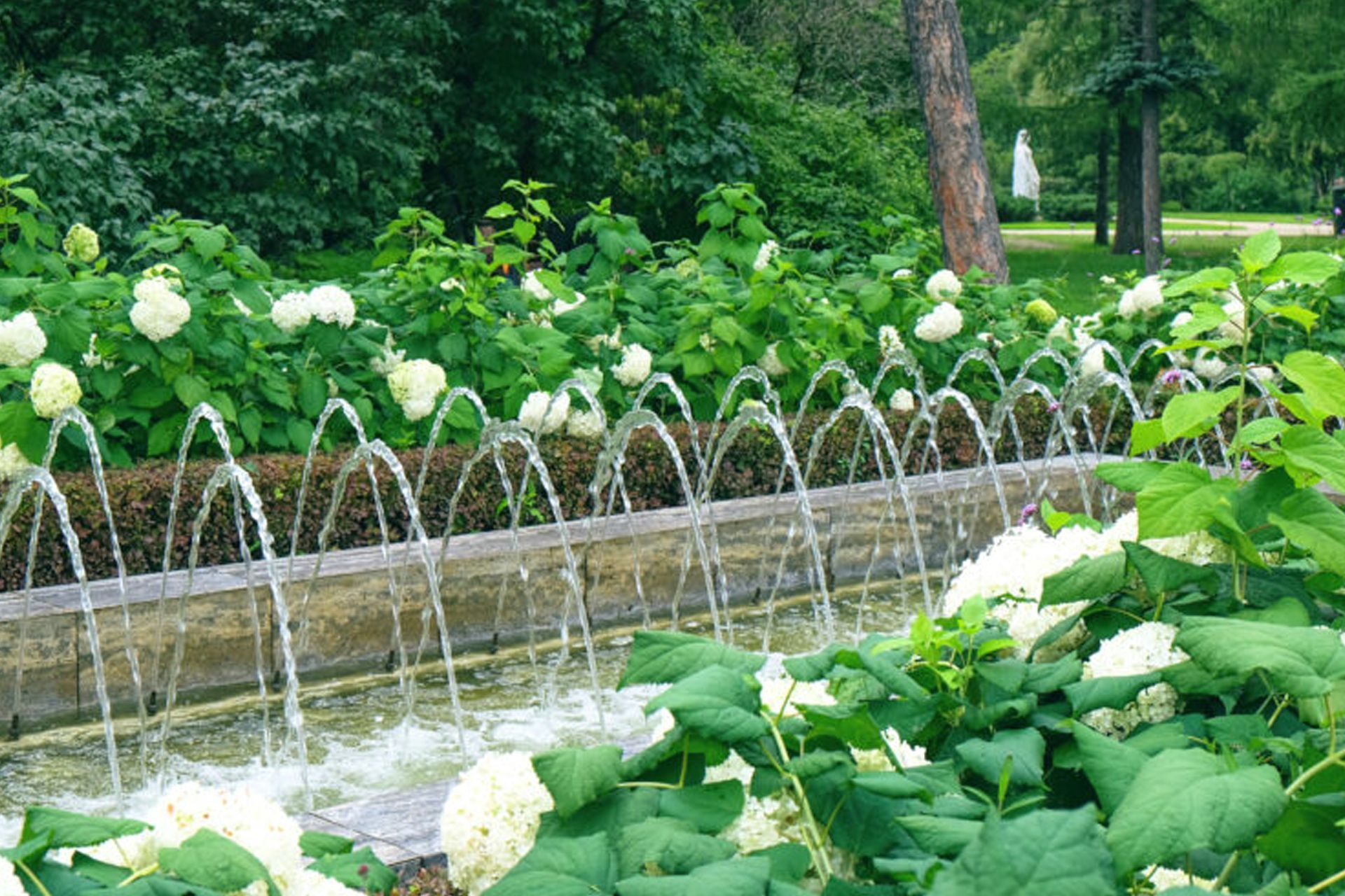 Water Recycling In Fountains: Eco-Conscious Innovations