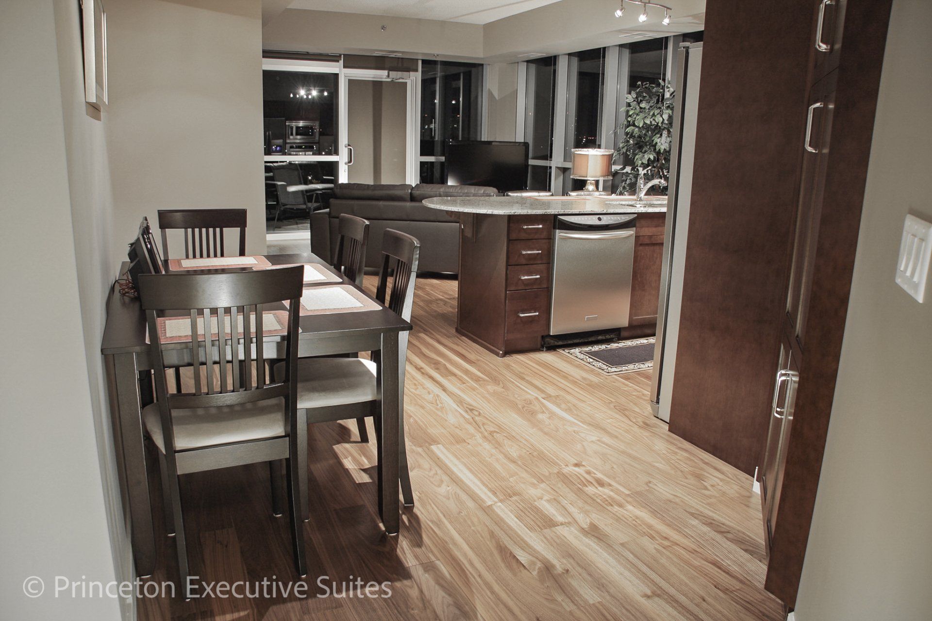 Experience furnished apartments Edmonton | Princeton Suites