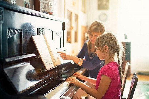 Music Lessons Winnipeg Make Kids More Confident!