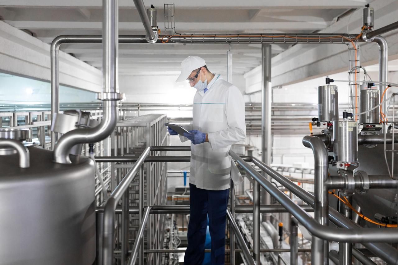 Mengapa Stainless Steel adalah Pilihan Utama Peralatan Industri?