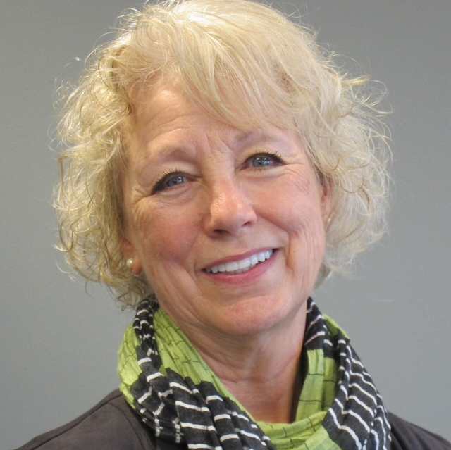 Janet Vassallo's Instagram, Twitter & Facebook on IDCrawl