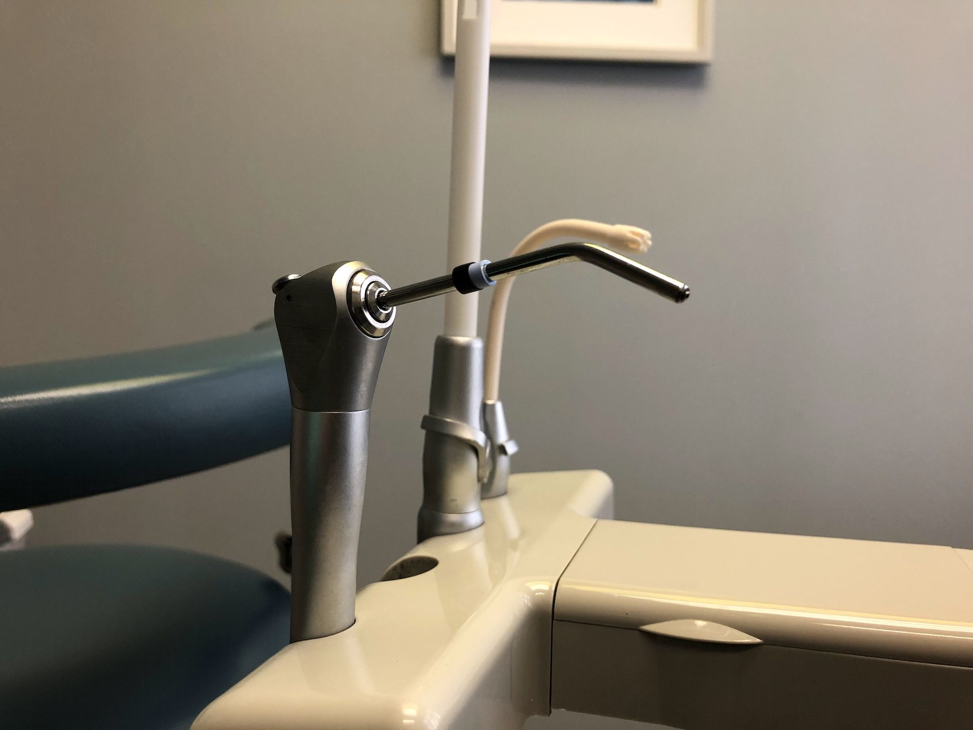 A Guide to Root Canal Therapy and Crown Placement