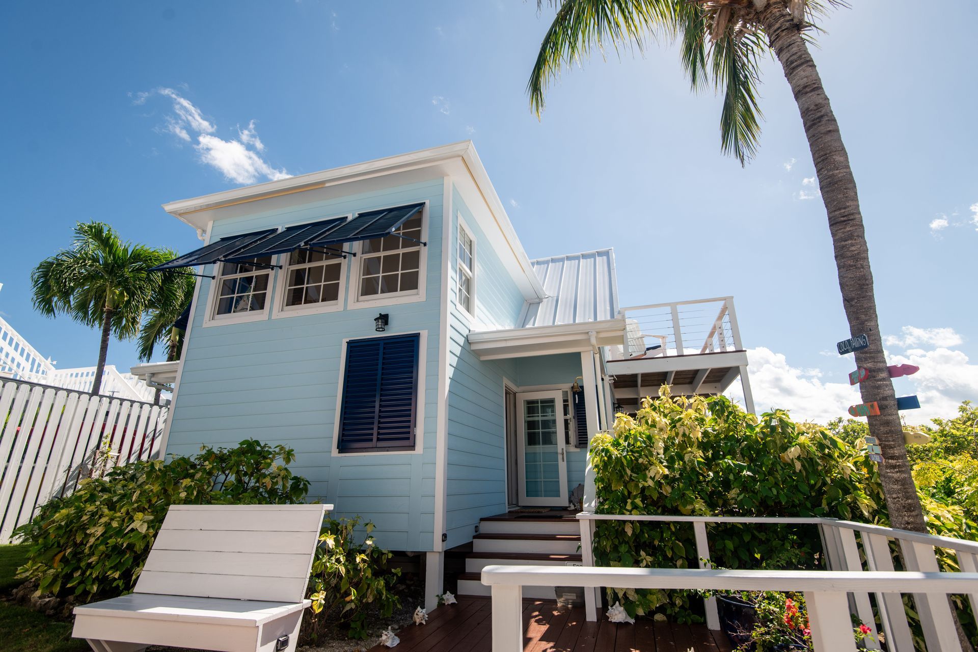 About Anchor House: Your Luxury Escape in Hope Town, Bahamas