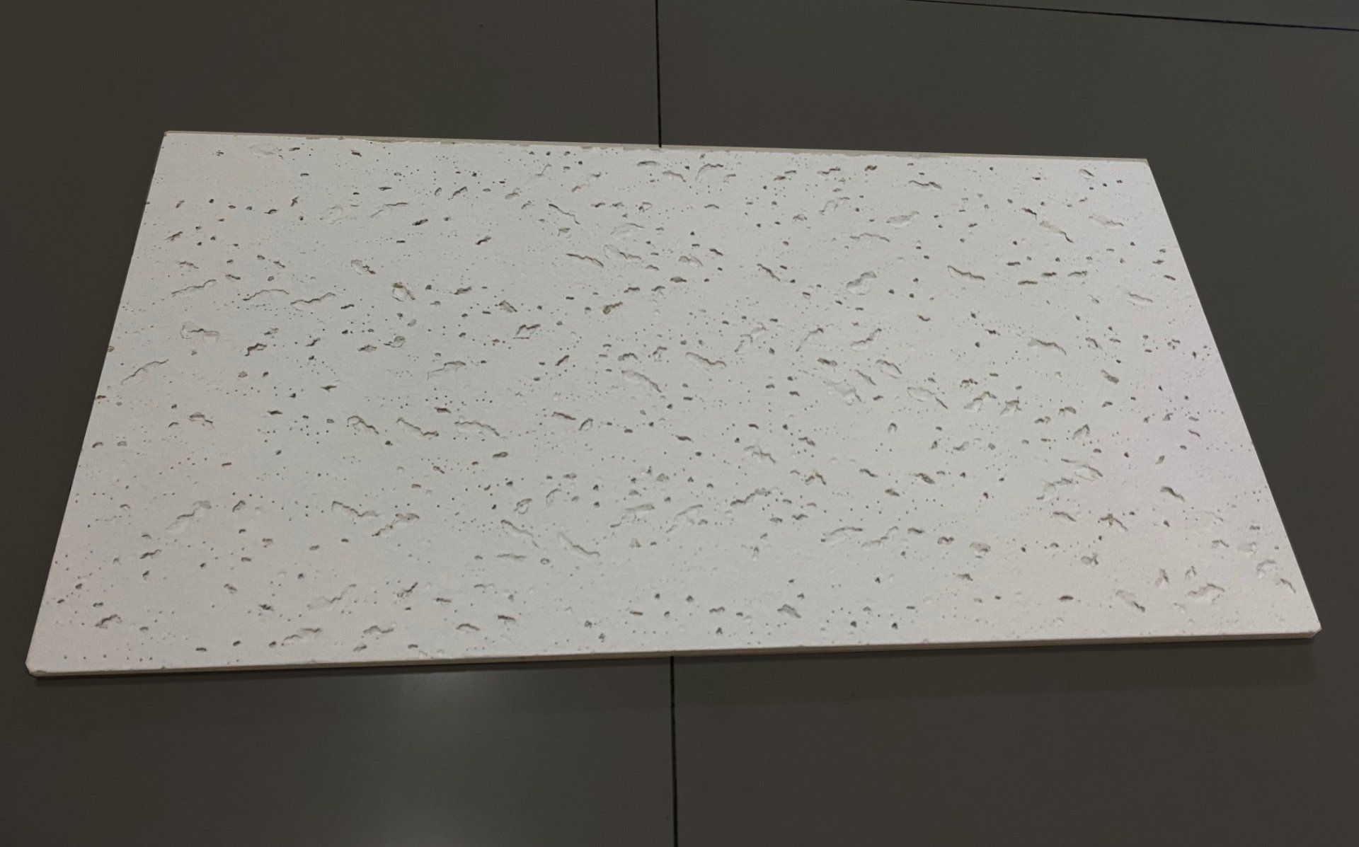 แผ่นฝ้าซับเสียง Mineral Fiber Board | Mitone | Daitex