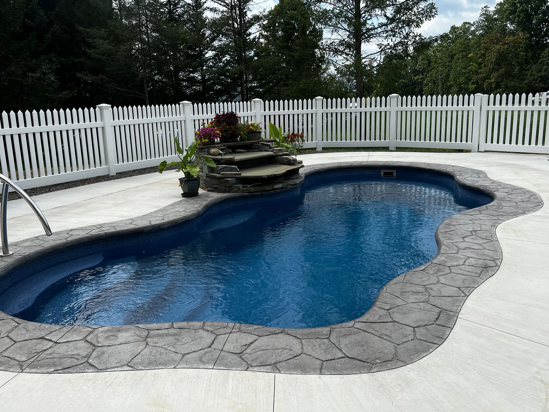 Royal Fiberglass Pools of NY Inc. | Tully, NY | Gallery