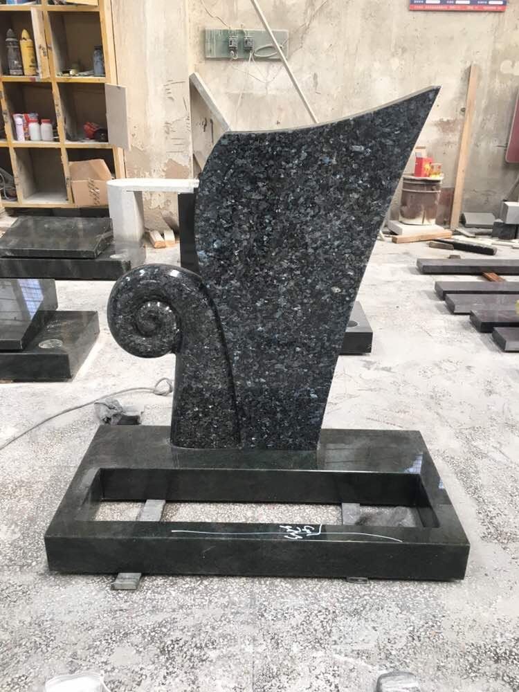 Monumental Headstones & Plaques | Beautifully Made Memorials