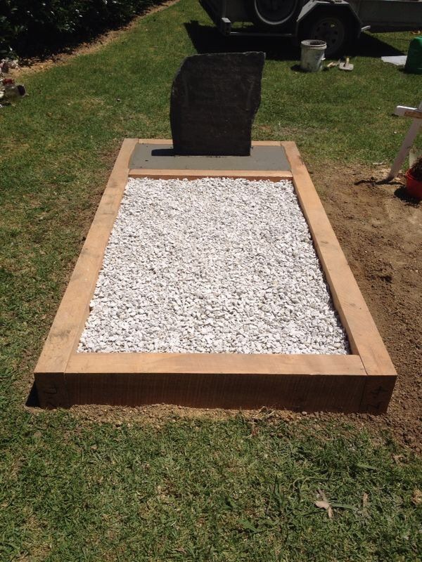 Monumental Headstones & Plaques | Beautifully Made Memorials