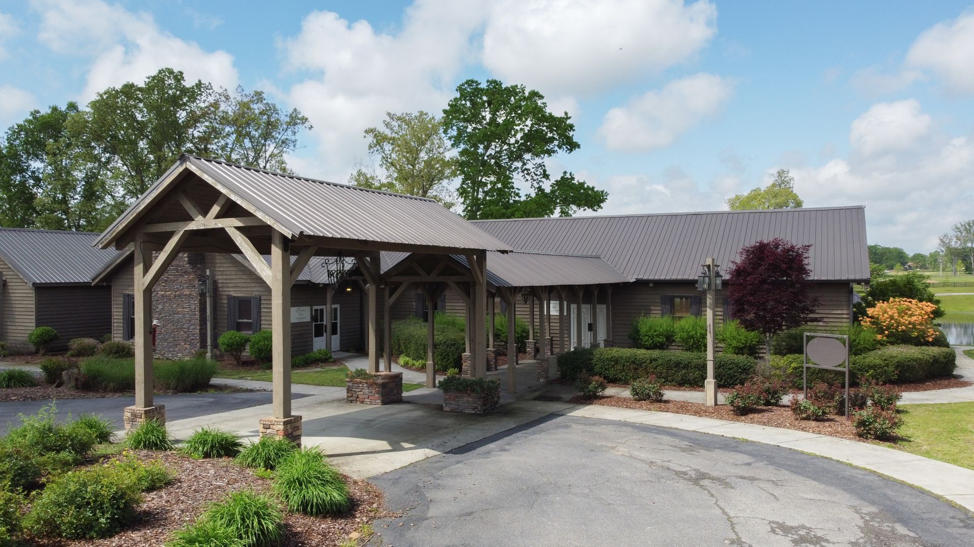 Stone Bridge Farms | The Lodge