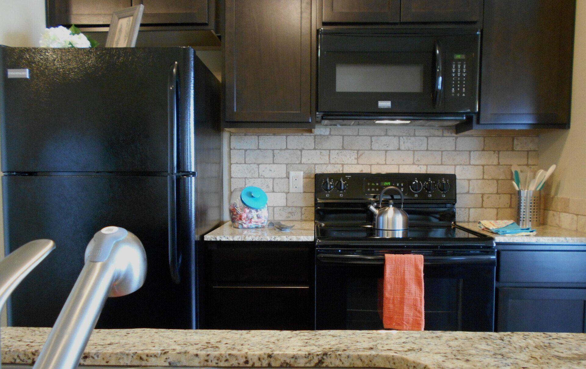 Photo Gallery - Retreat at Silvercloud