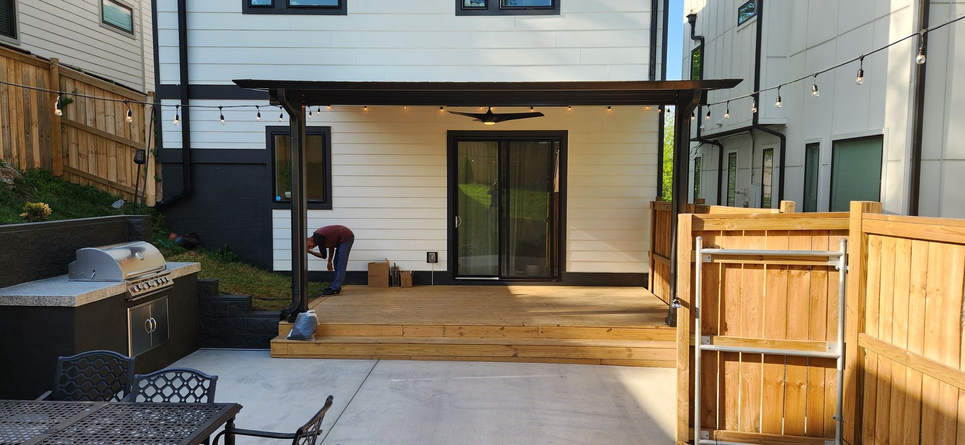Outdoor Living Spaces: Affordable and Low Maintenance Reality | S&S ...