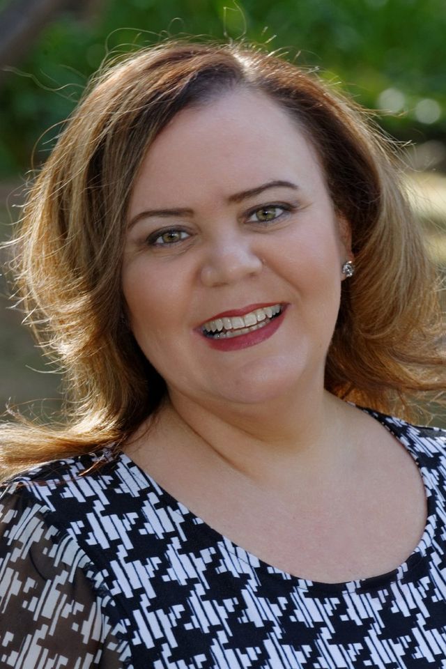 Julie Keys's Instagram, Twitter & Facebook on IDCrawl