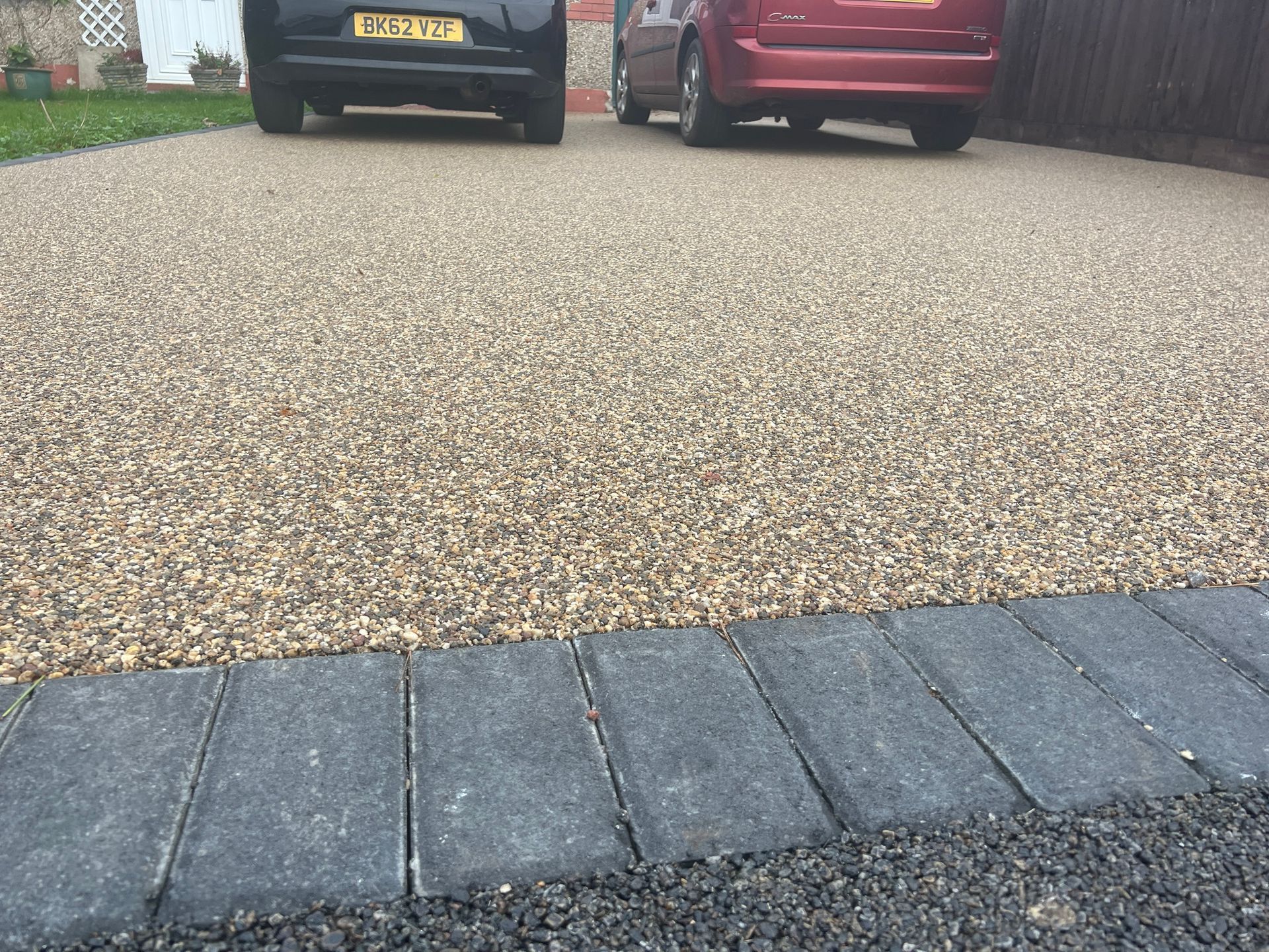 The Use Of Resin Driveway Borders To Enhance Aesthetics