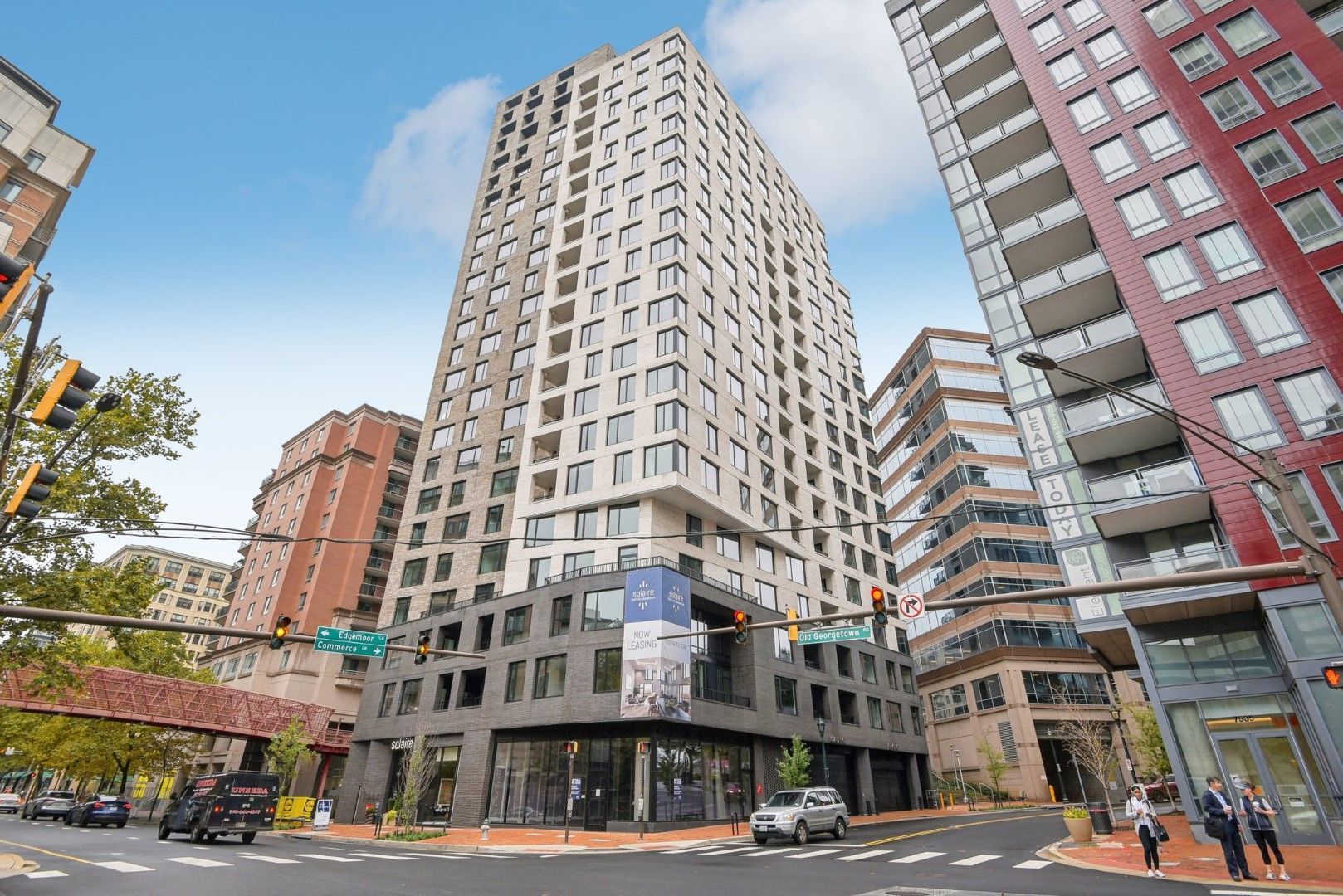 Solaire 7607 Old Georgetown | Apartments For Rent In Bethesda MD Near ...