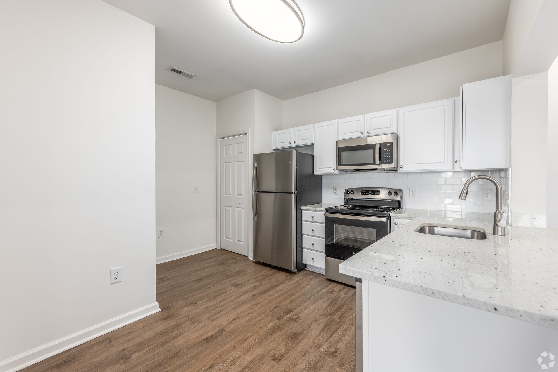 The Village at Odenton Station | Apartments in Odenton, MD