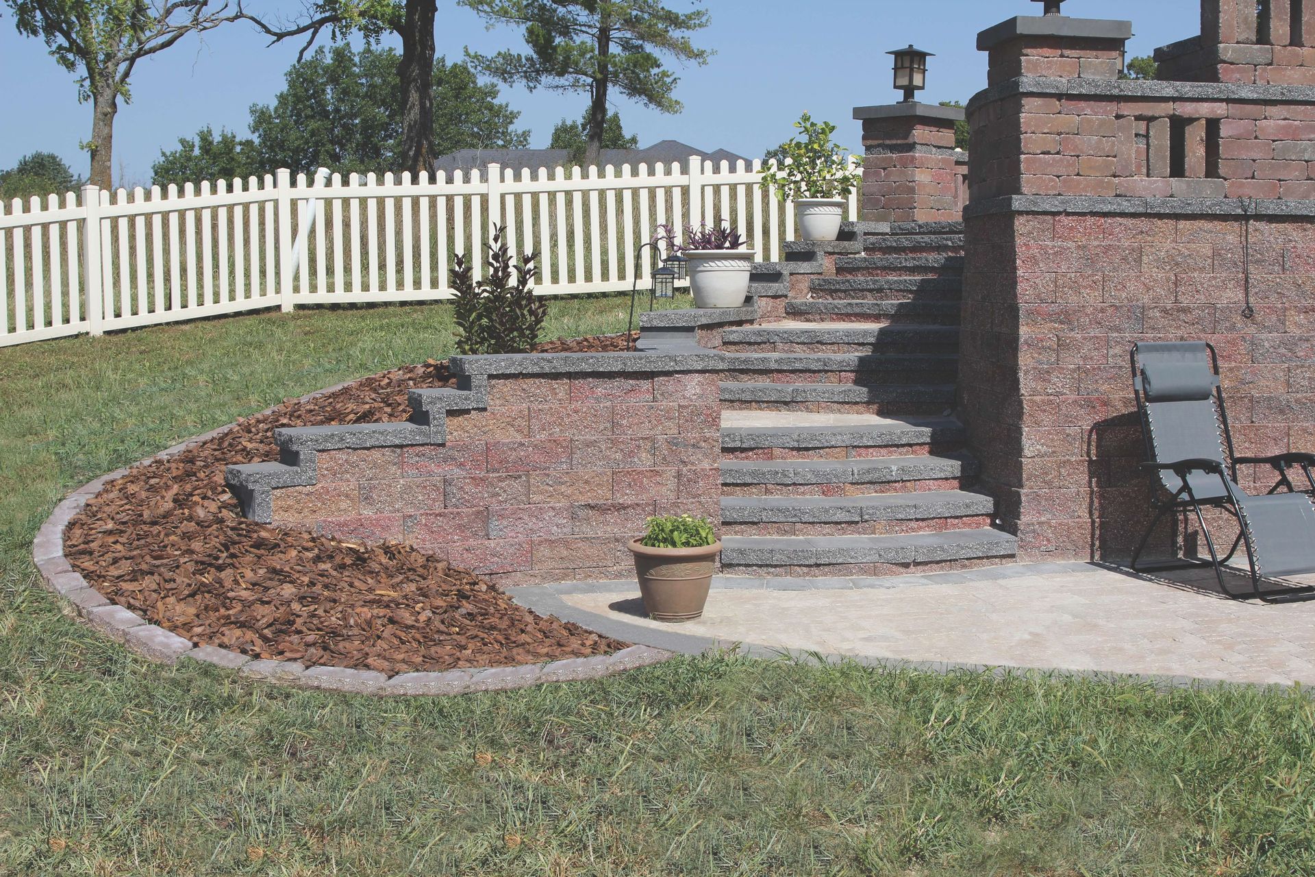 Maytrx Retaining Walls in Mid-MO | Stockman Stoneworks