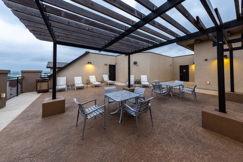 Photos of Regents West at 26th | Student Apartments in Austin, TX