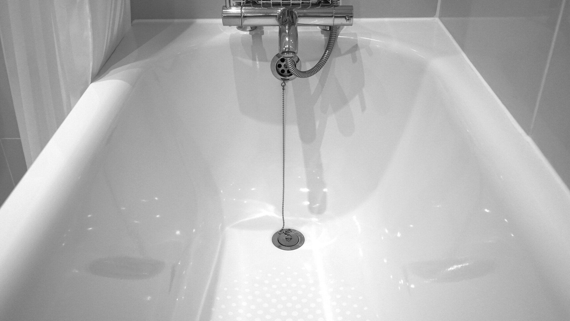 Top Mistakes To Avoid When Buying Walk In Bath Tubs