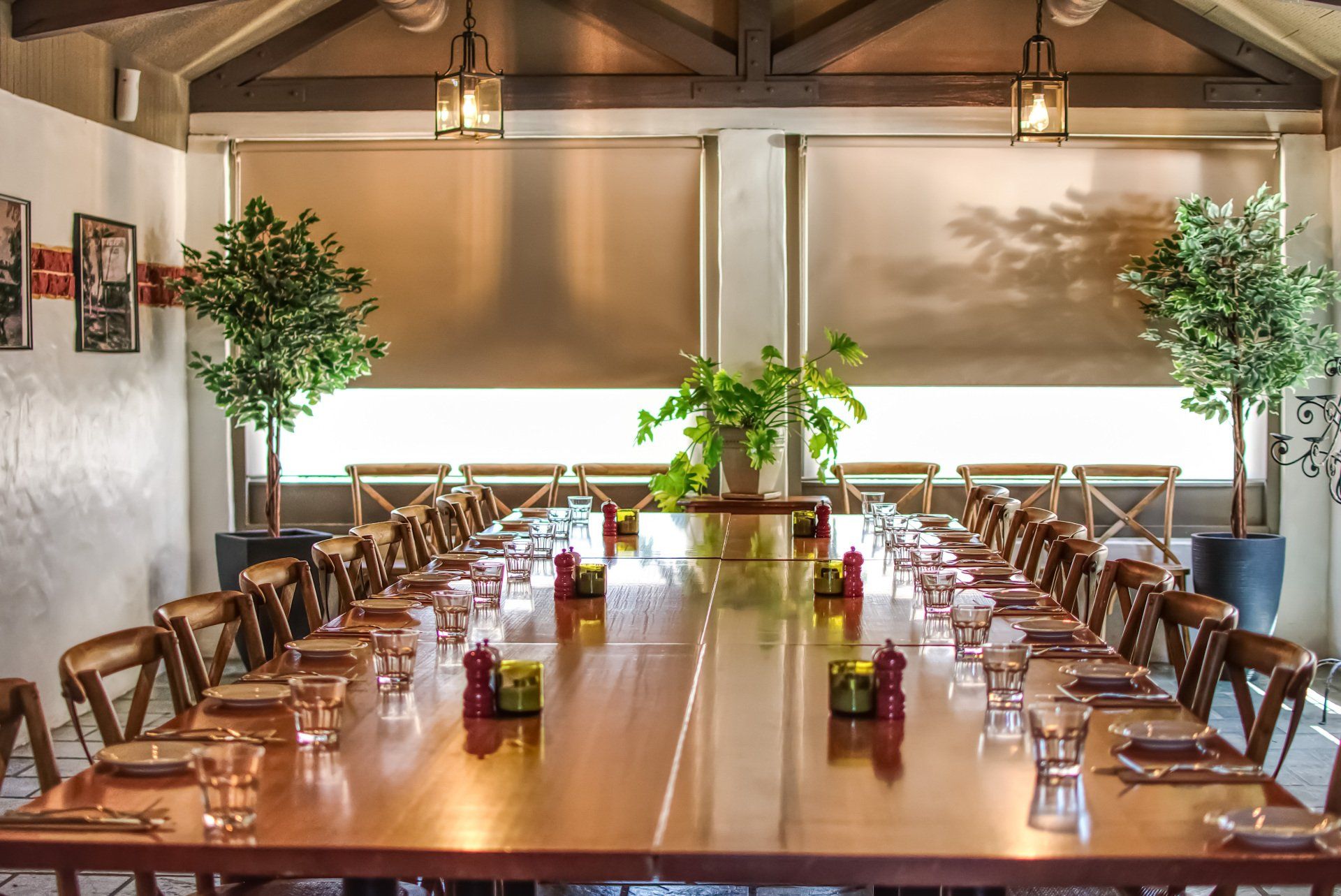 Blaxland Inn Restaurant in Pokolbin Hunter Valley Wineries