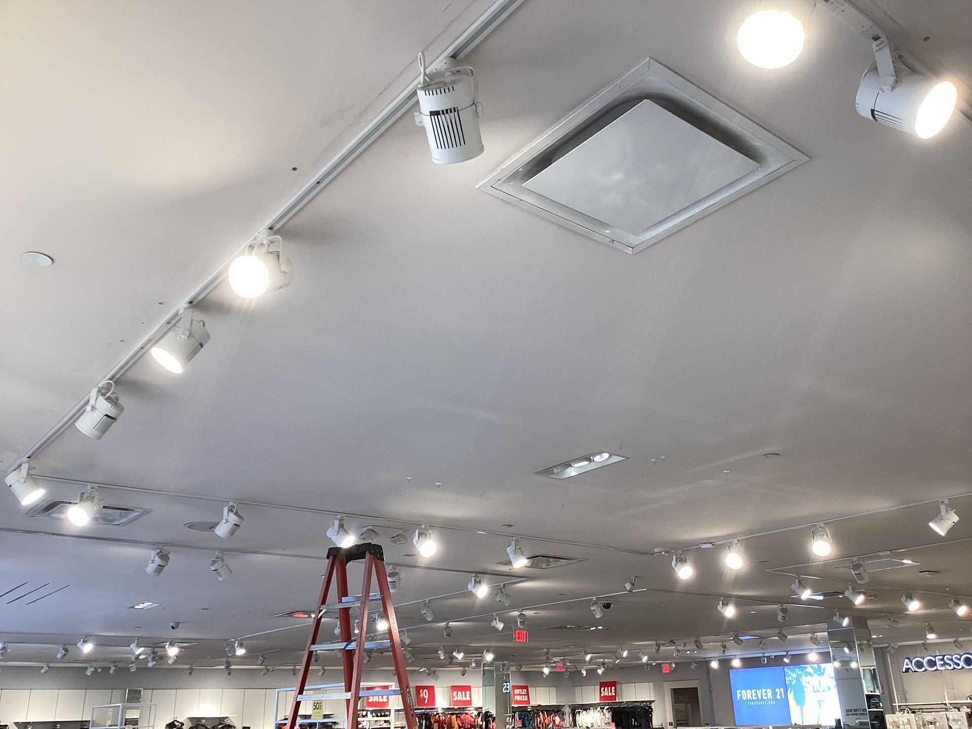 Retail Electrical Construction in Milpitas, CA | ARC Electrical Services