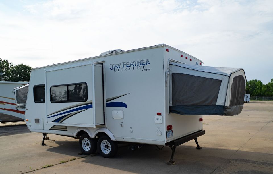 New and Used RVs and Trailers - Anderson RV Center Topeka KS