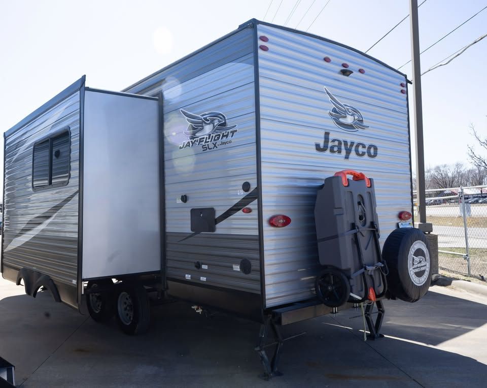 New and Used RVs and Trailers - Anderson RV Center Topeka KS