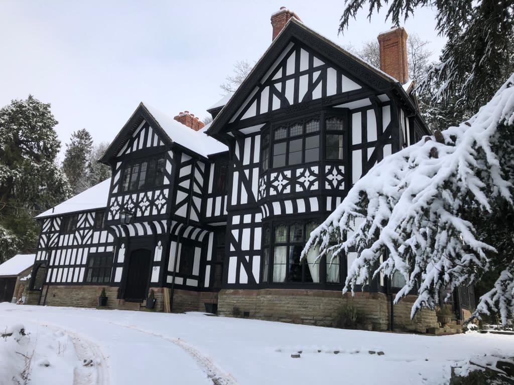 ROWDEN ABBEY >> Home