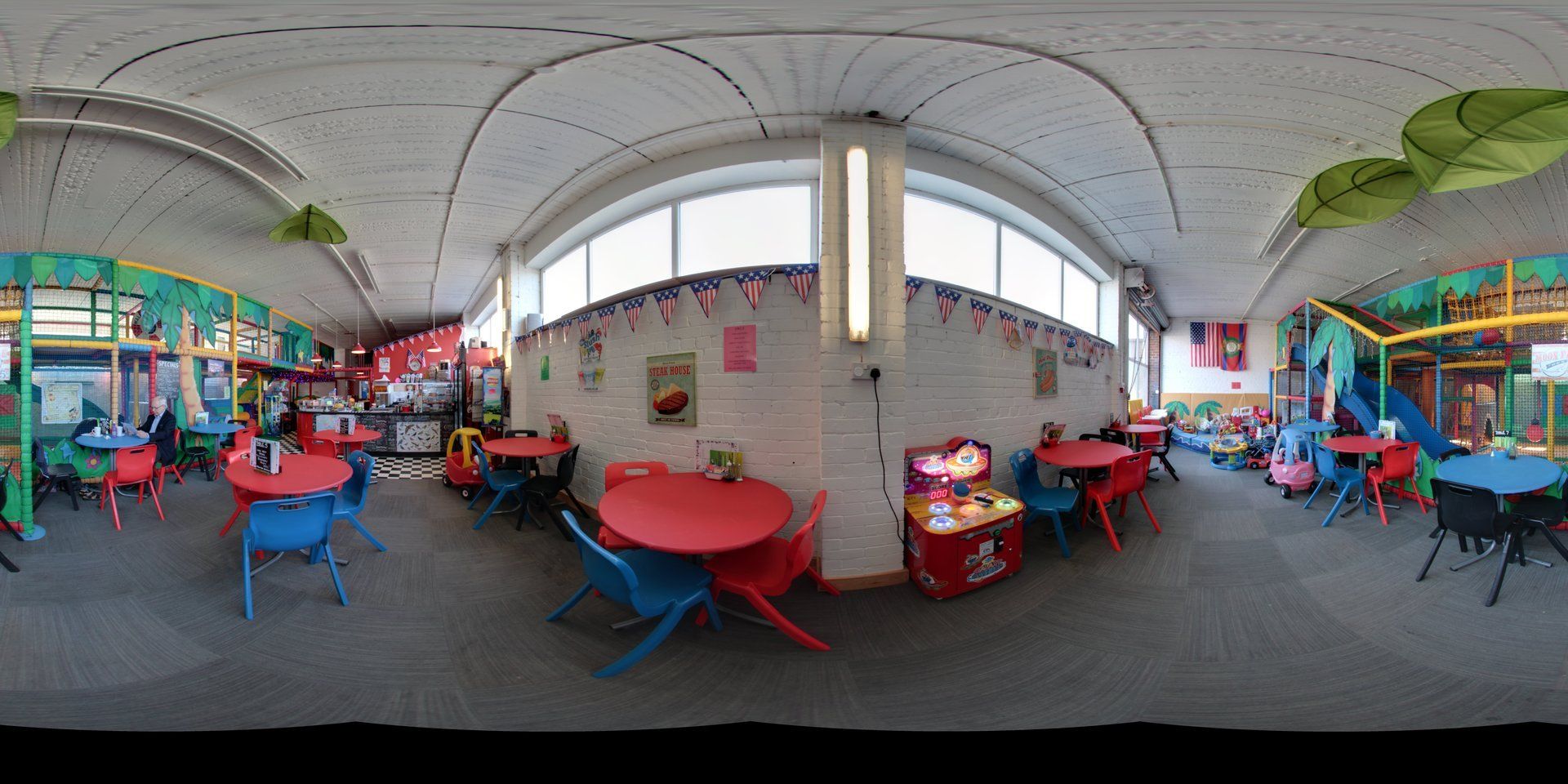 Kids' cafe in Leeds - Yanki Doodlz Playzone