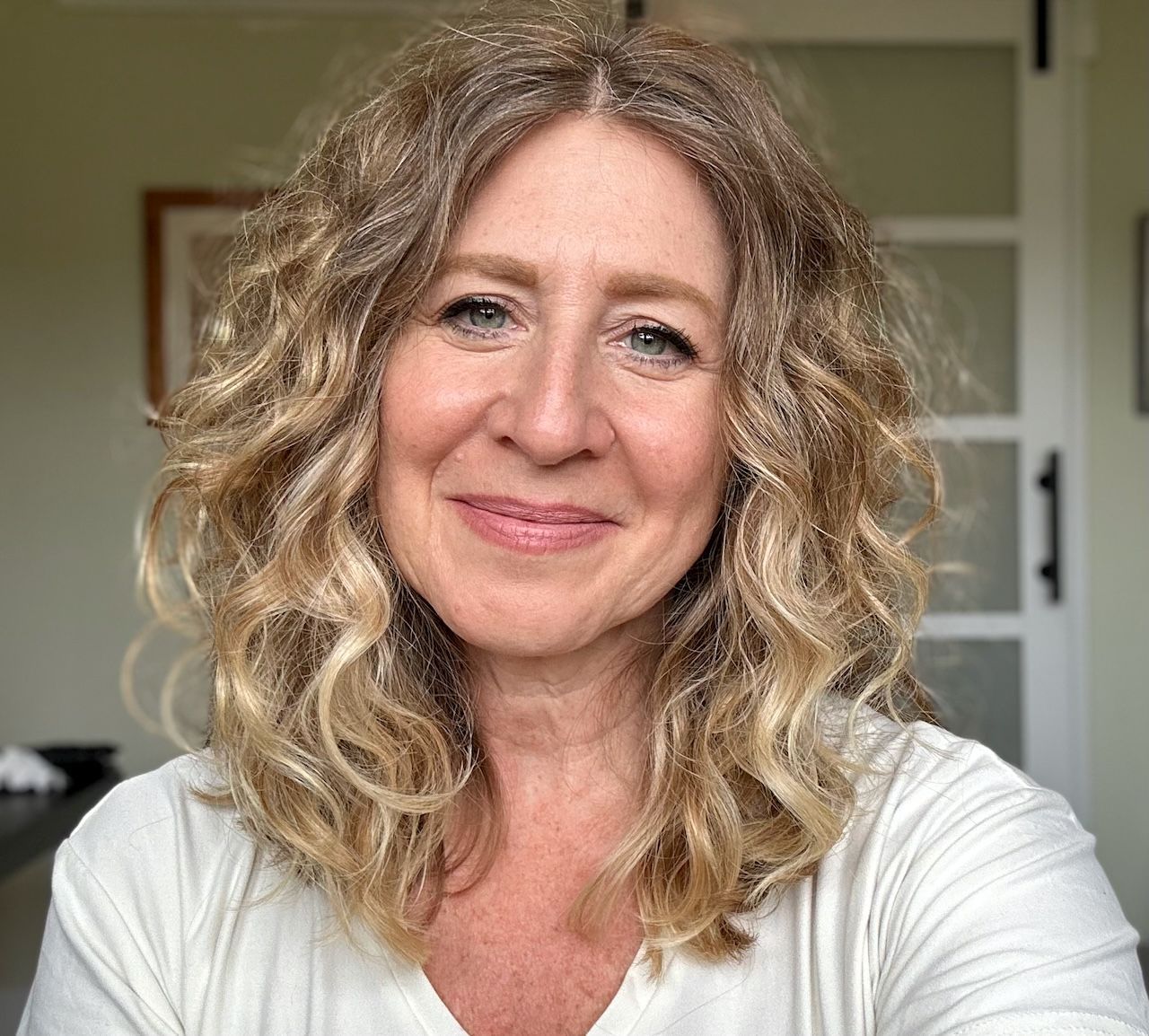 Cherie Singer | Psychotherapist | West Seattle • Background & Services