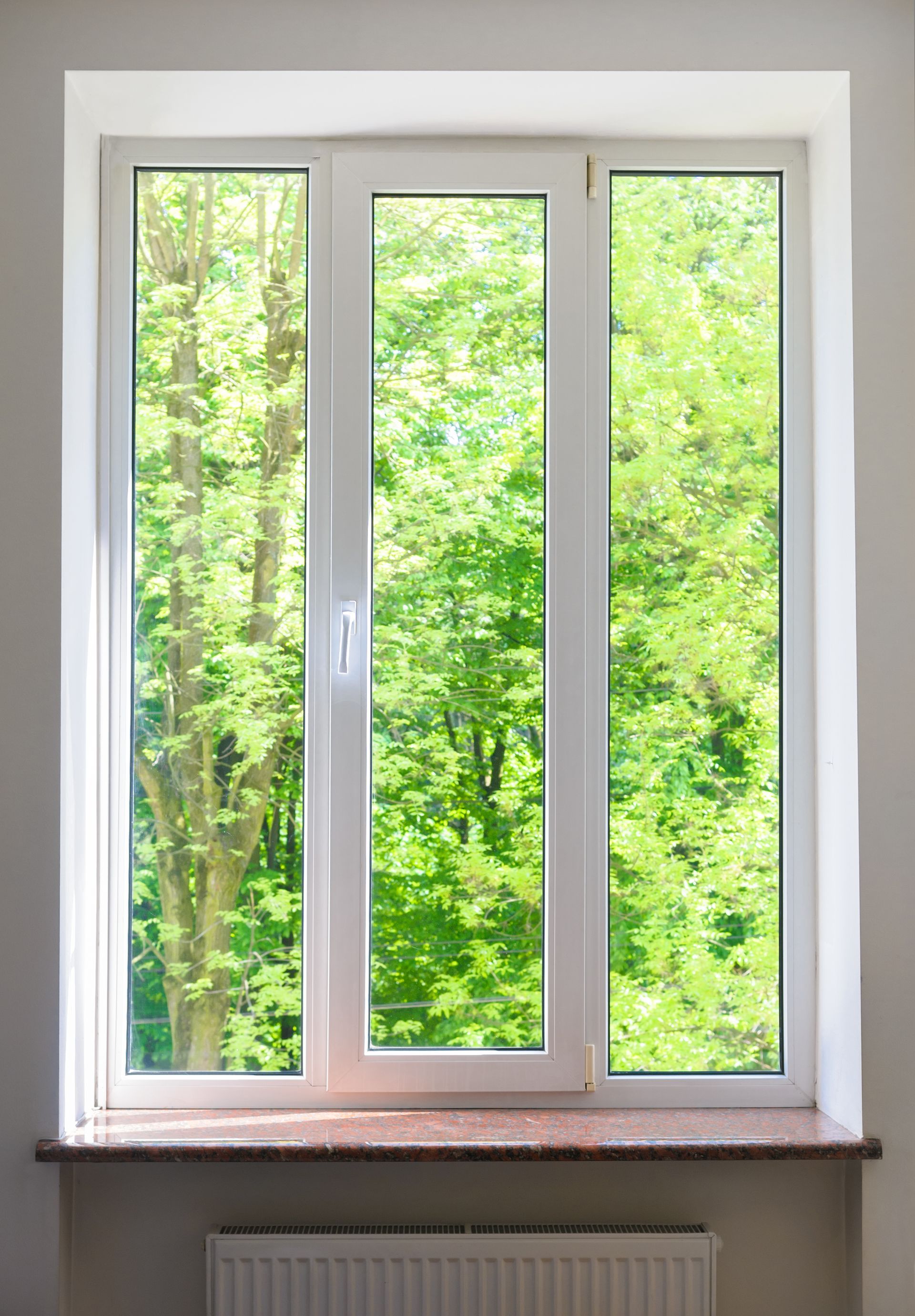 Is It Worth It To Replace Your Windows Before Selling?