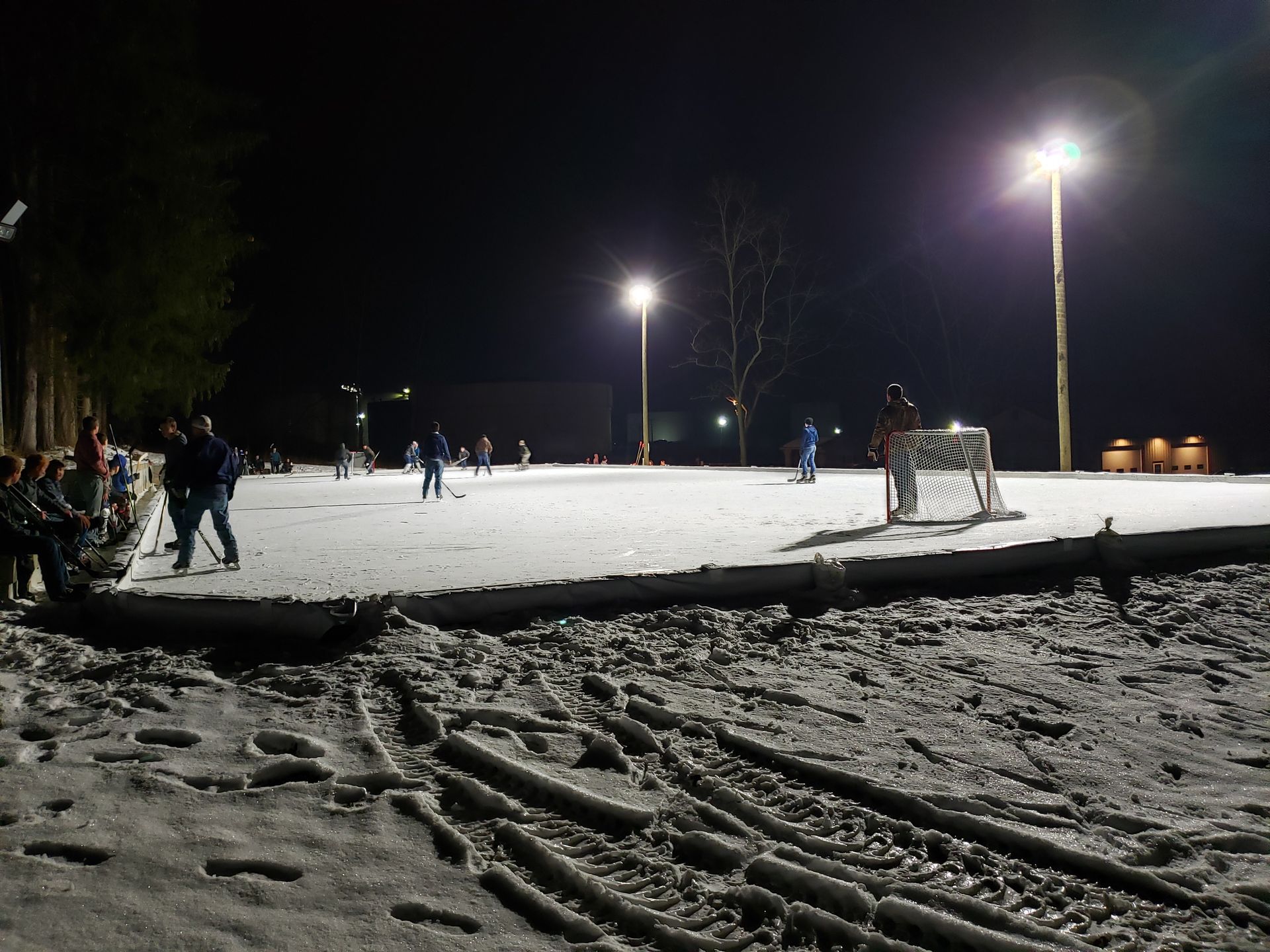 COVER-TECH | Skating Rink Liners | Backyard Ice Rinks