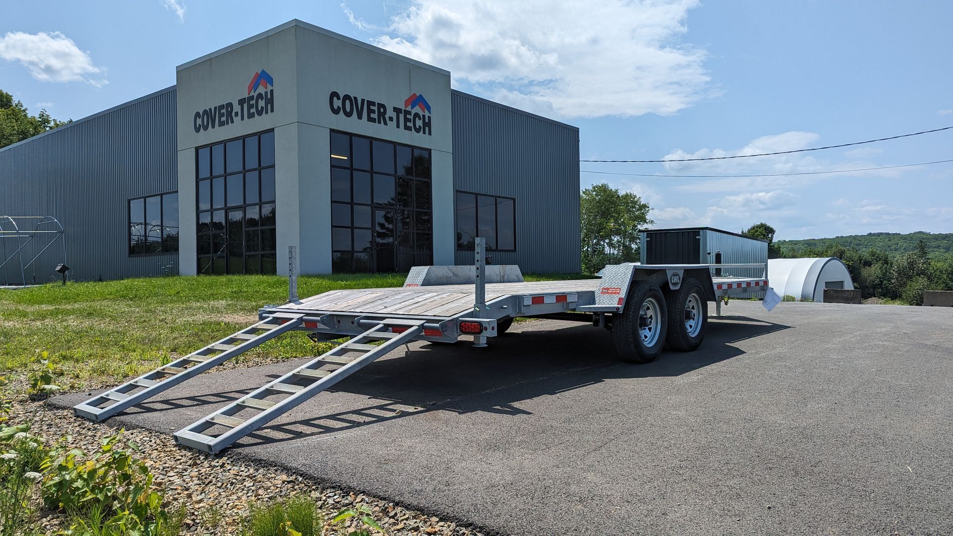 LWL Equipment Trailers | Enclosed Cargo Trailer Sales