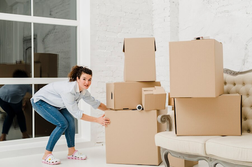 How to Unpack After Moving: Set Up Your Home Office Efficiently