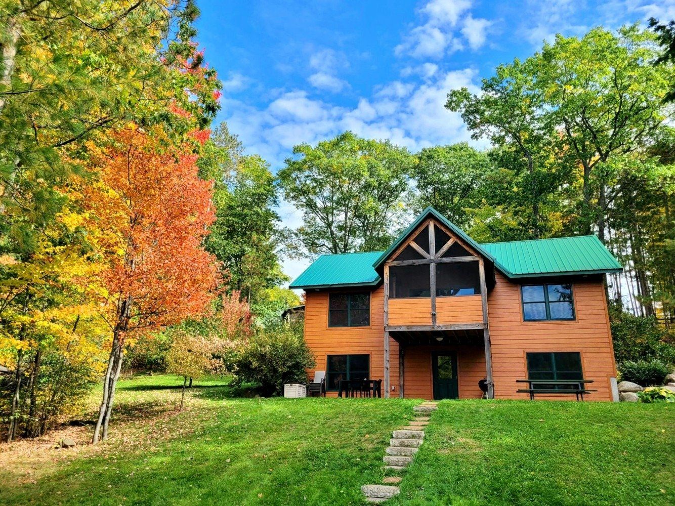 Clear Lake Inn and Resort | Rhinelander WI