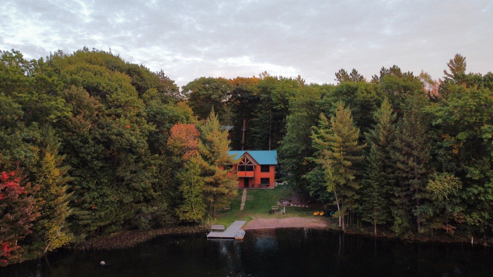Cabins | Clear Lake Inn and Resort | Rhinelander WI