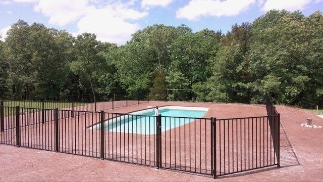 Pool Code Aluminum Fence