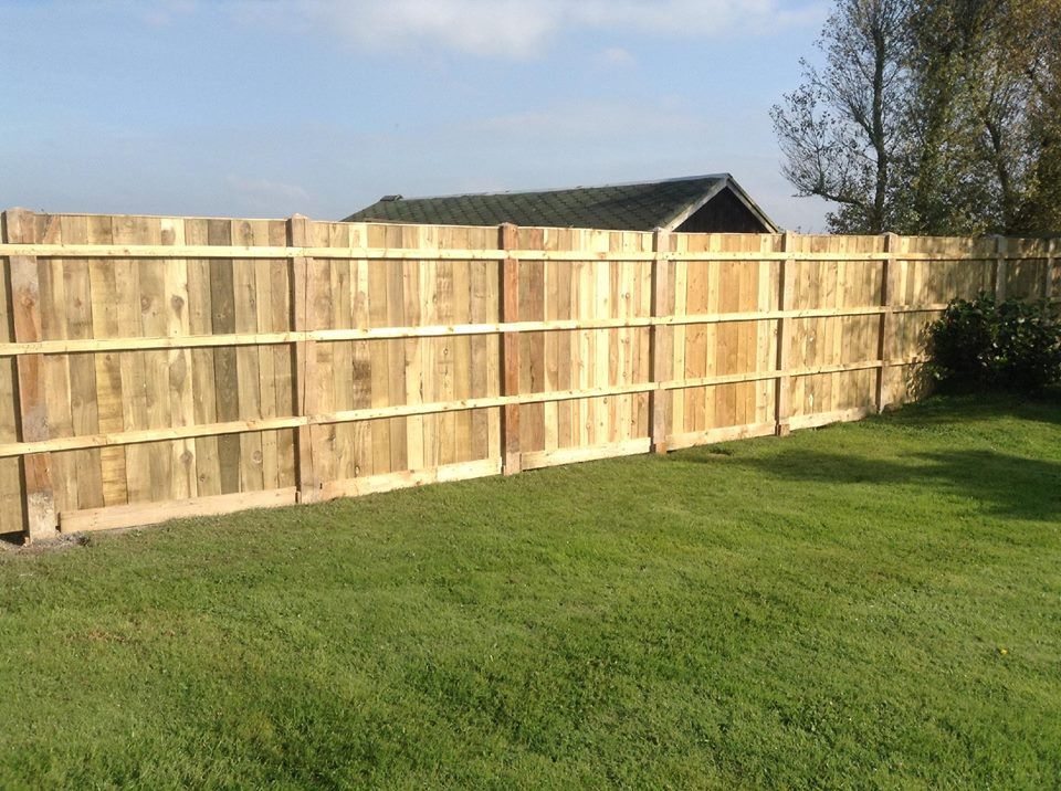 Chris Standeven Ltd| Thornton-Cleveleys| fencer