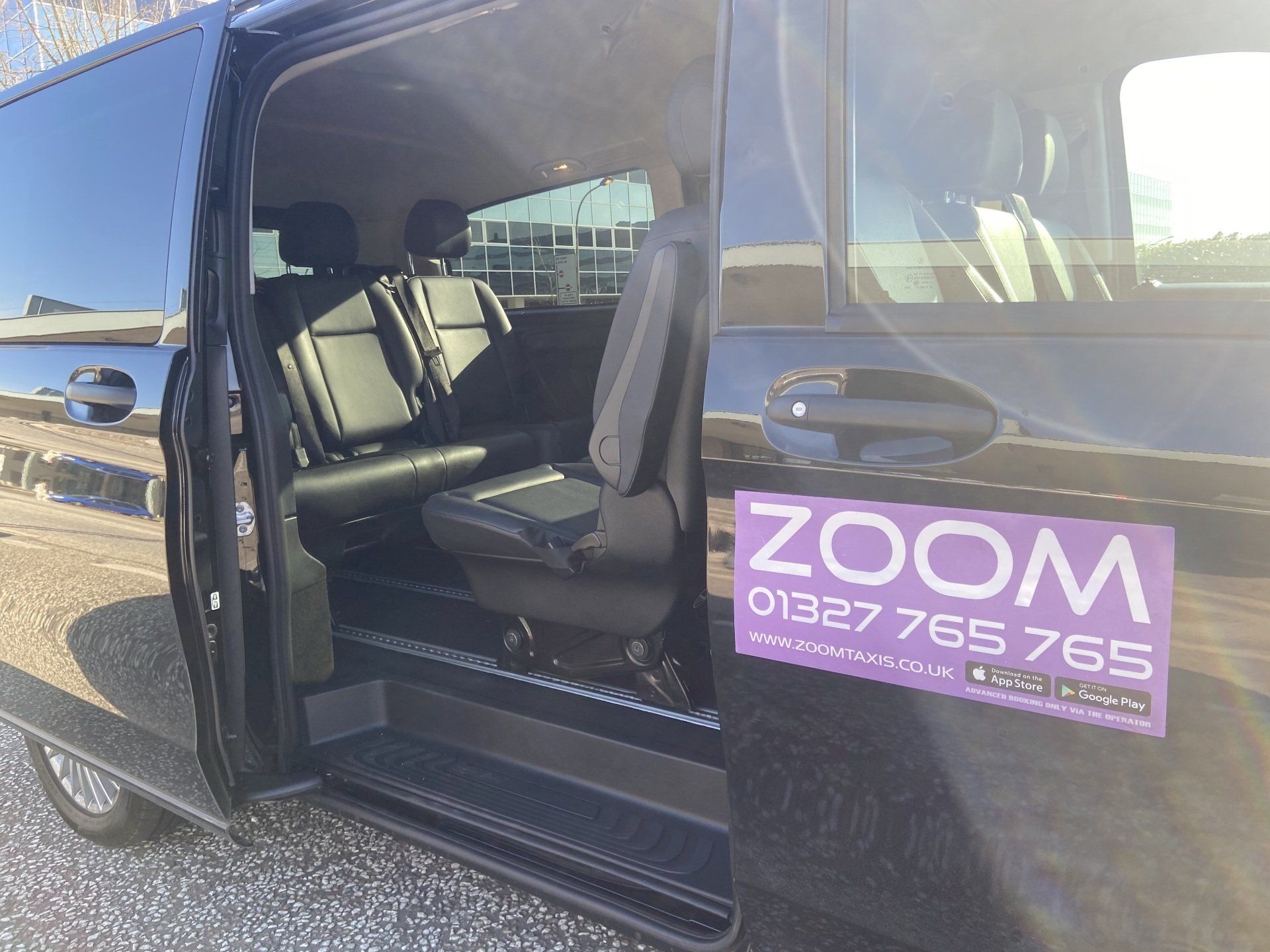 Zoom Taxis Local Towcester, Silverstone & Whittlebury NN12 taxi