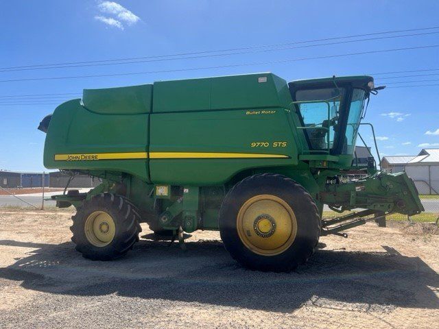 Wrecking John Deere Headers | Swan Hill, VIC | Murray Mallee