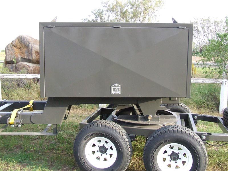 Durable Comb Trailers - McCormack Industries