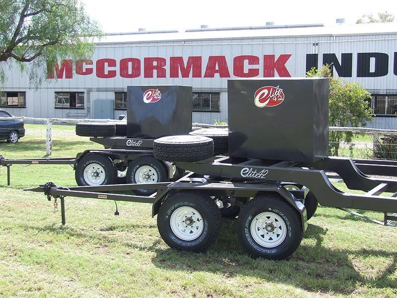 Durable Comb Trailers - McCormack Industries