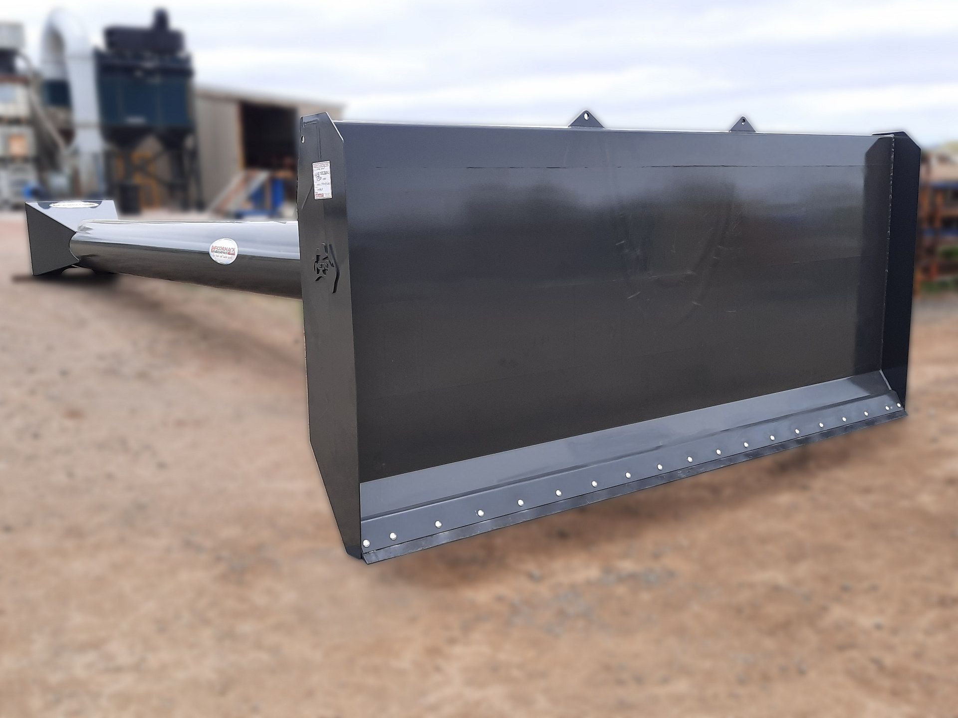 Grain Pusher for Telehandlers and Wheel Loaders